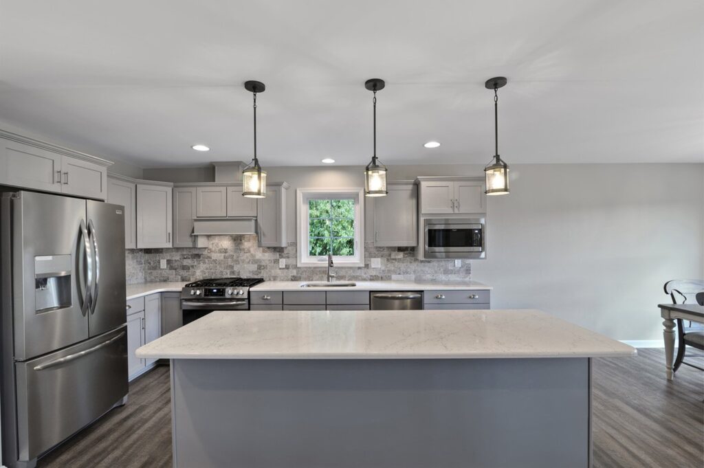 Jefferson with Extended Dining Room | Blue Hen Construction